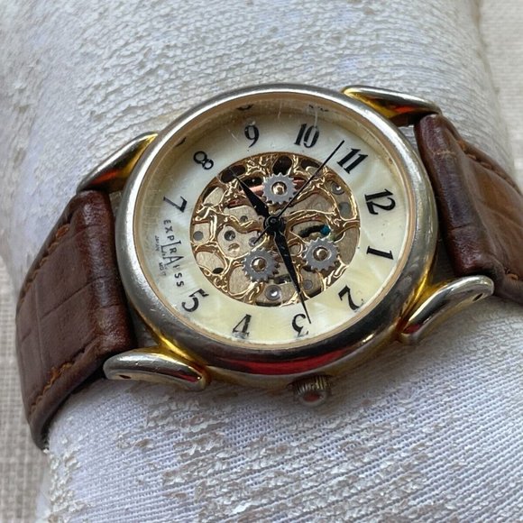 explraess | Accessories | Vintage Explraess Women Wristwatch Quartz ...